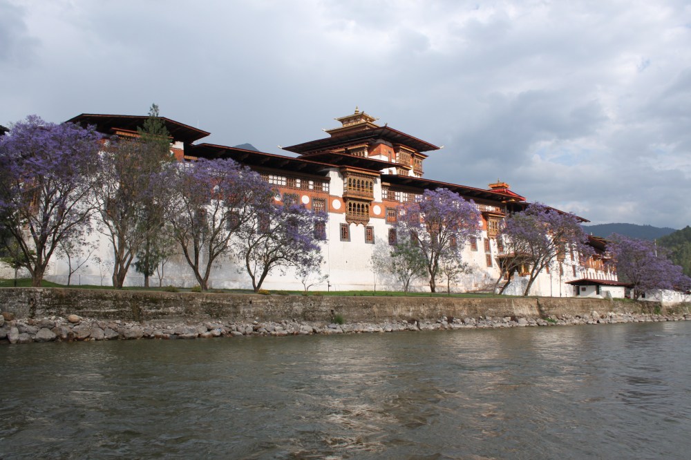 Motorcycling Across Bhutan (May 2-14) | Aviram's World